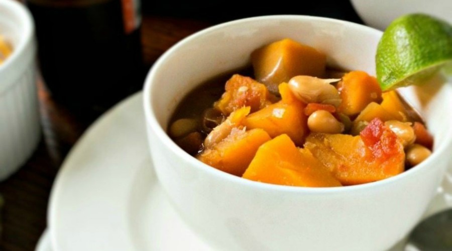 Slow Cooker Vegetarian Butternut Squash Chili - Dump and Go Dinner ...