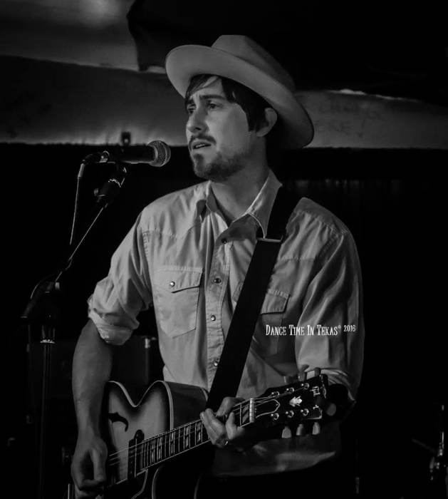 Sunday Song Swap W/ Todd Deatherage, Matt Hillyer & Aaron @ Luckenbach ...