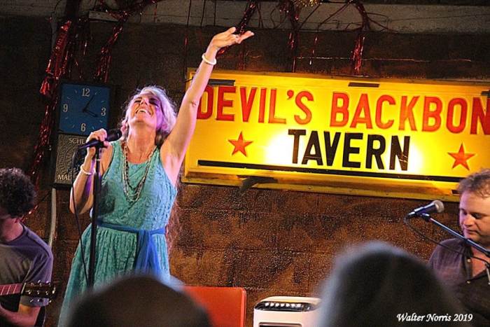 Toni Price Hippie Hour Lives On! @ Devils Backbone Fischer, TX ...