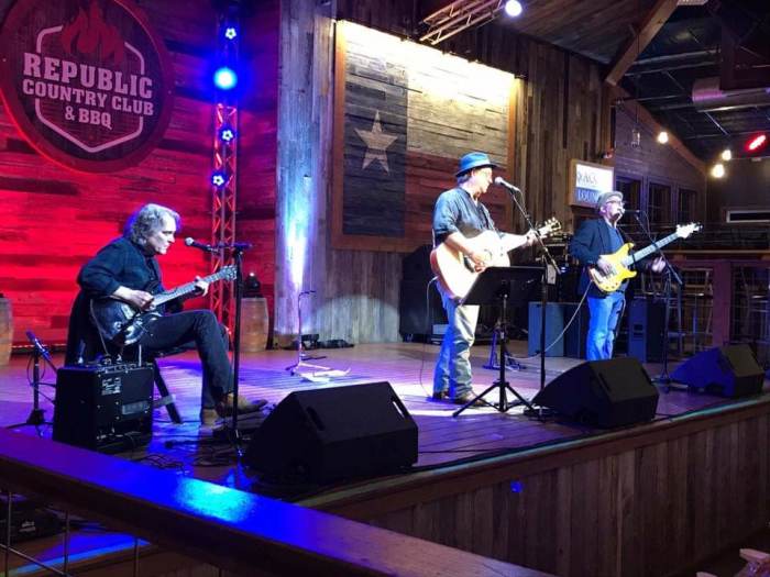 Bill Pekar & The Rainey Brothers @ The Stone Cellar Round Top, TX ...