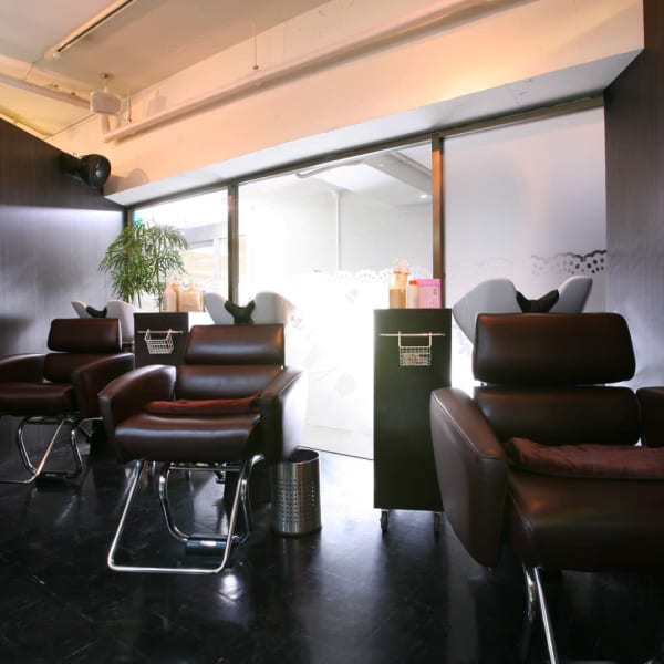 Cubic Hair 東陽町駅前店(キュービックヘア トウヨウチョウエキマエテン)の予約＆サロン情報 | 美容院・美容室を予約するなら楽天ビューティ