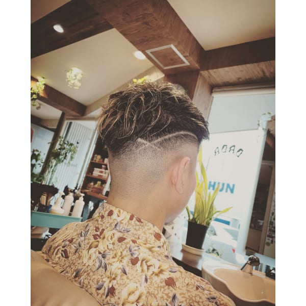 DaDa Hair(ダダ ヘアー)の予約＆サロン情報 | 美容院・美容室を予約するなら楽天ビューティ